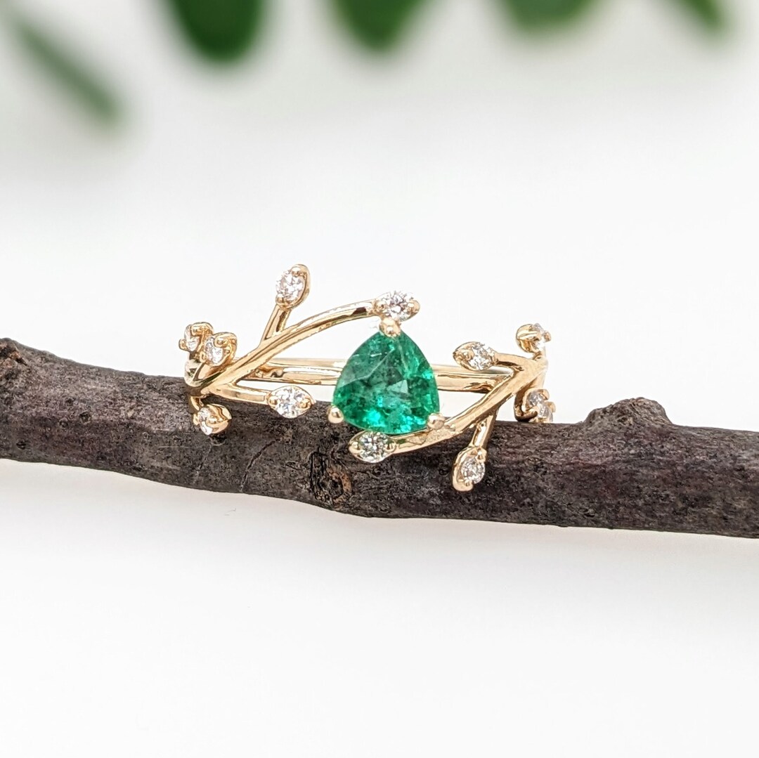 Dainty Cute Emerald Vine Ring in Solid 14k Yellow Gold With Natural ...