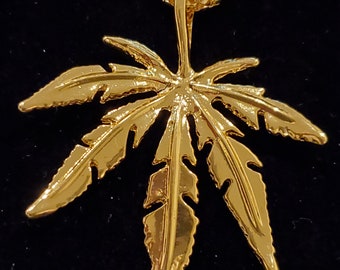 Gold Weed Pendant - Etsy