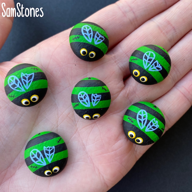 Tiny Zombee “bee” Rock. 1 Acrylic Hand Painted Bumblebee Pebble. Cute ...