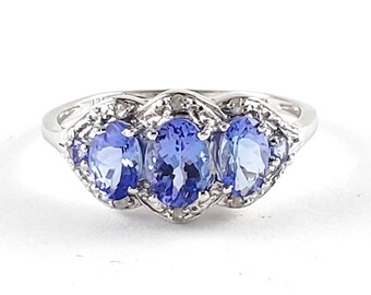 Tanzanite 3 Stone Ring - Etsy