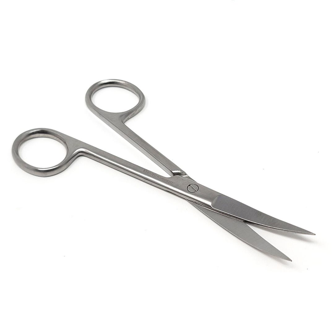 Curved Blade Stainless Steel Scissors: 5.5