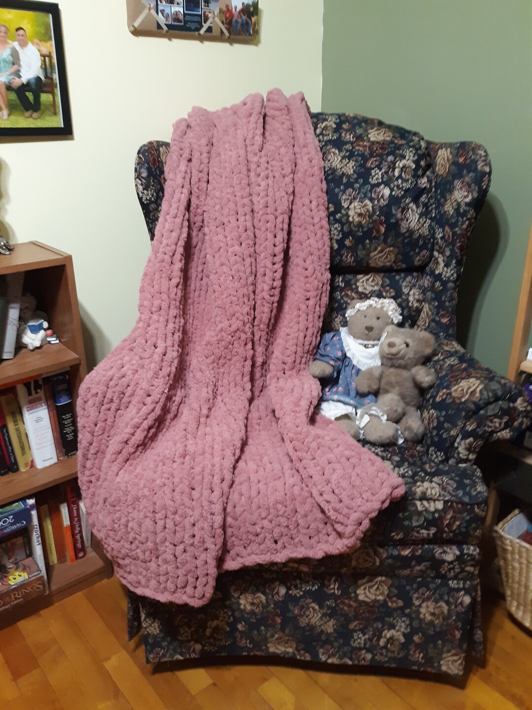 Rose Chunky Handknit Throw - Etsy