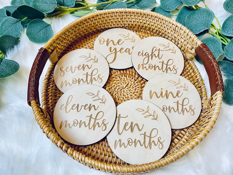 Personalized Wooden Baby Milestone Disc Set Custom Name Disc - Etsy