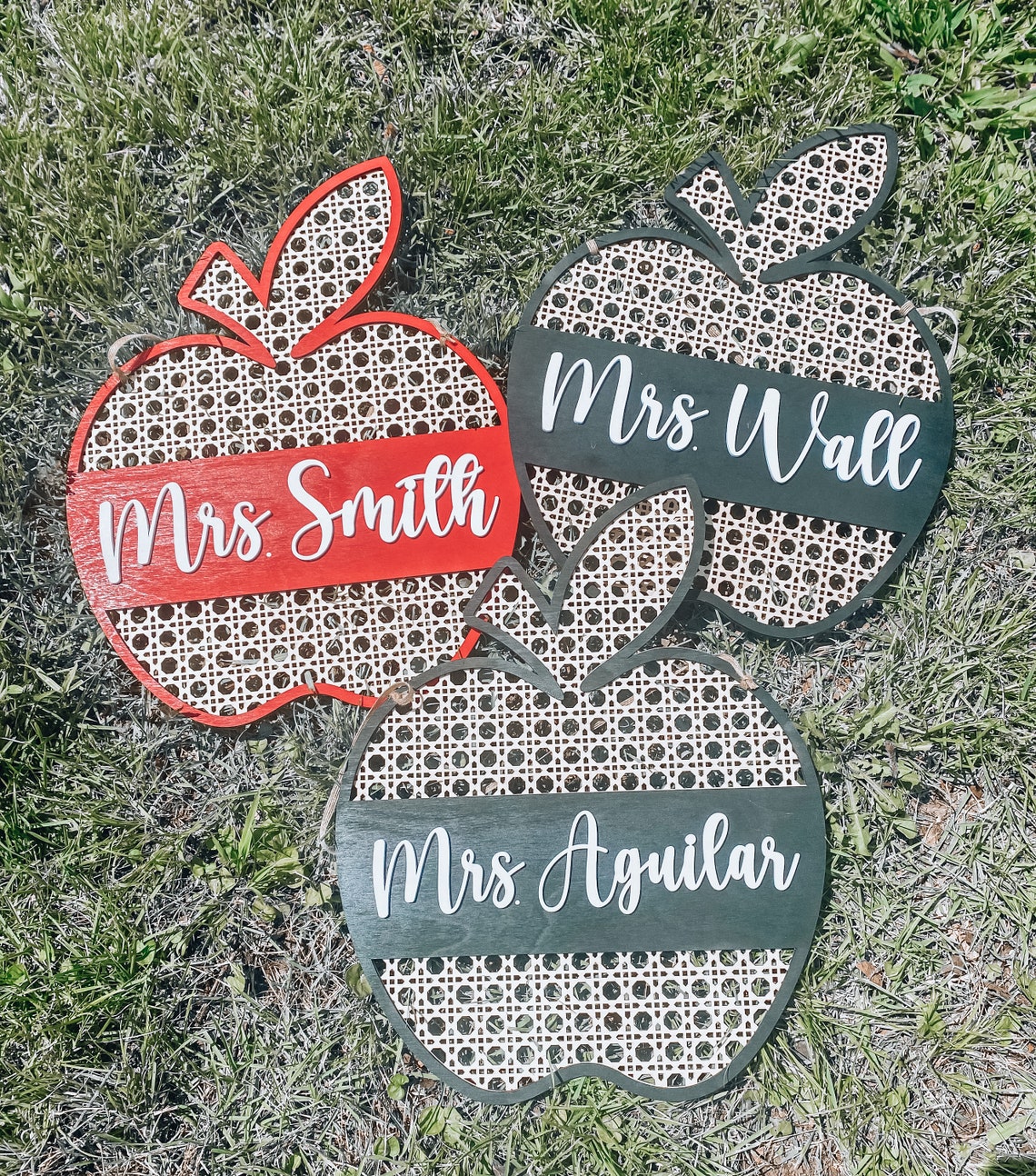 Personalized Teacher School Spirit Rattan 3D Apple Sign| Custom Teacher ...