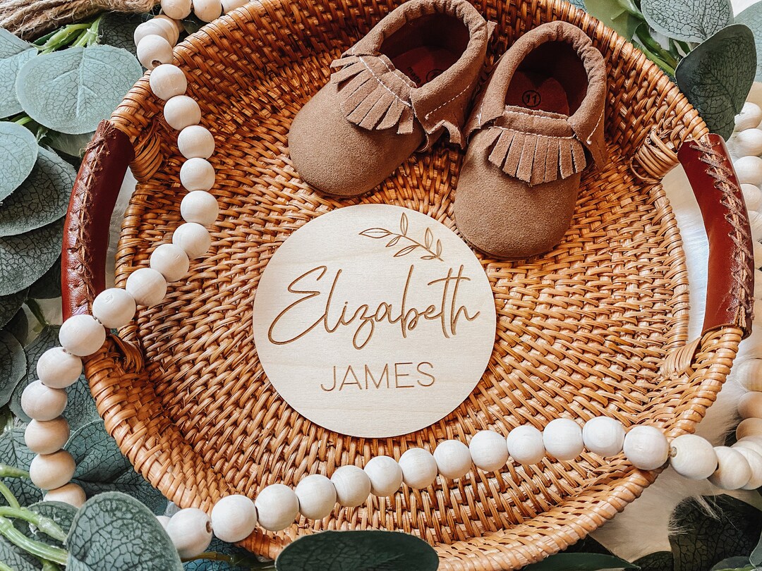 Personalized Modern Wooden Baby Name Disc | Baby Name Sign | Baby Name ...