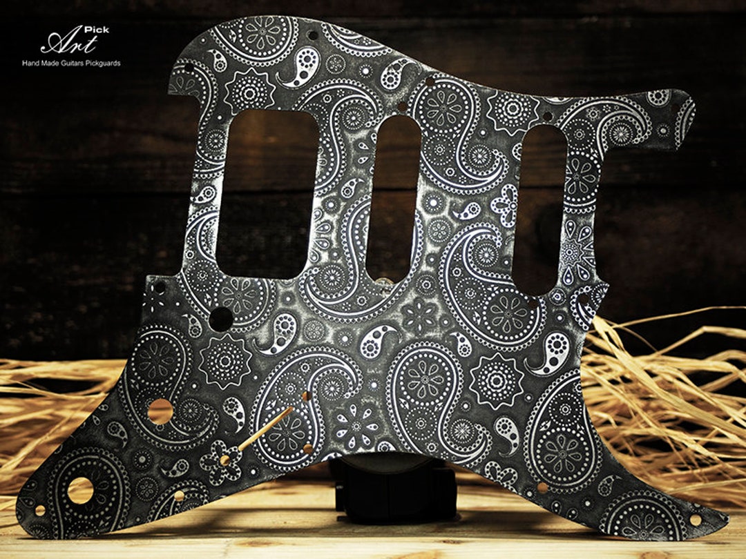 Stratocaster Professional II Pickguard HSS Strat Pickguard PAISLEY Aged ...