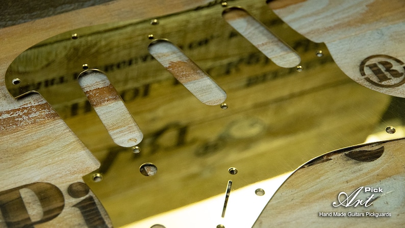 Brass Stratocaster SSS Pickguard Gold Mirror Strat Pickguard - Etsy