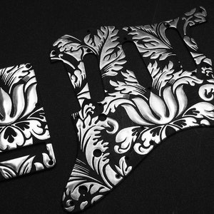 Embossed 3D SET Stratocaster Pickguard Strat SSS Silver-black ...