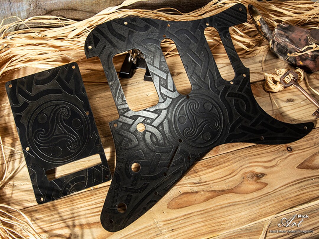 Stratocaster Professional II Pickguard HSS Strat Pickguard Set-of-2 Gun ...