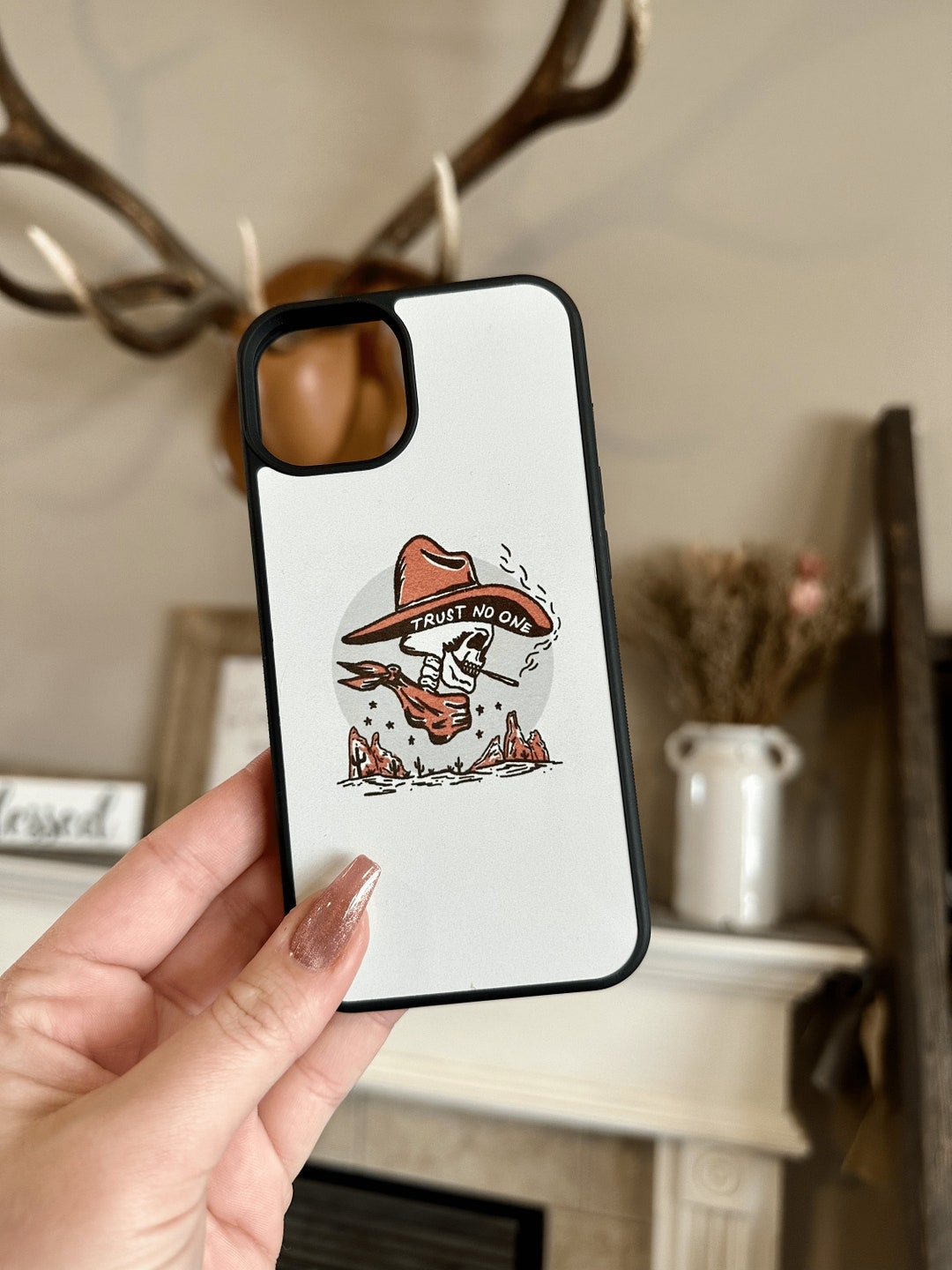 Trust No One Phone Case - Etsy