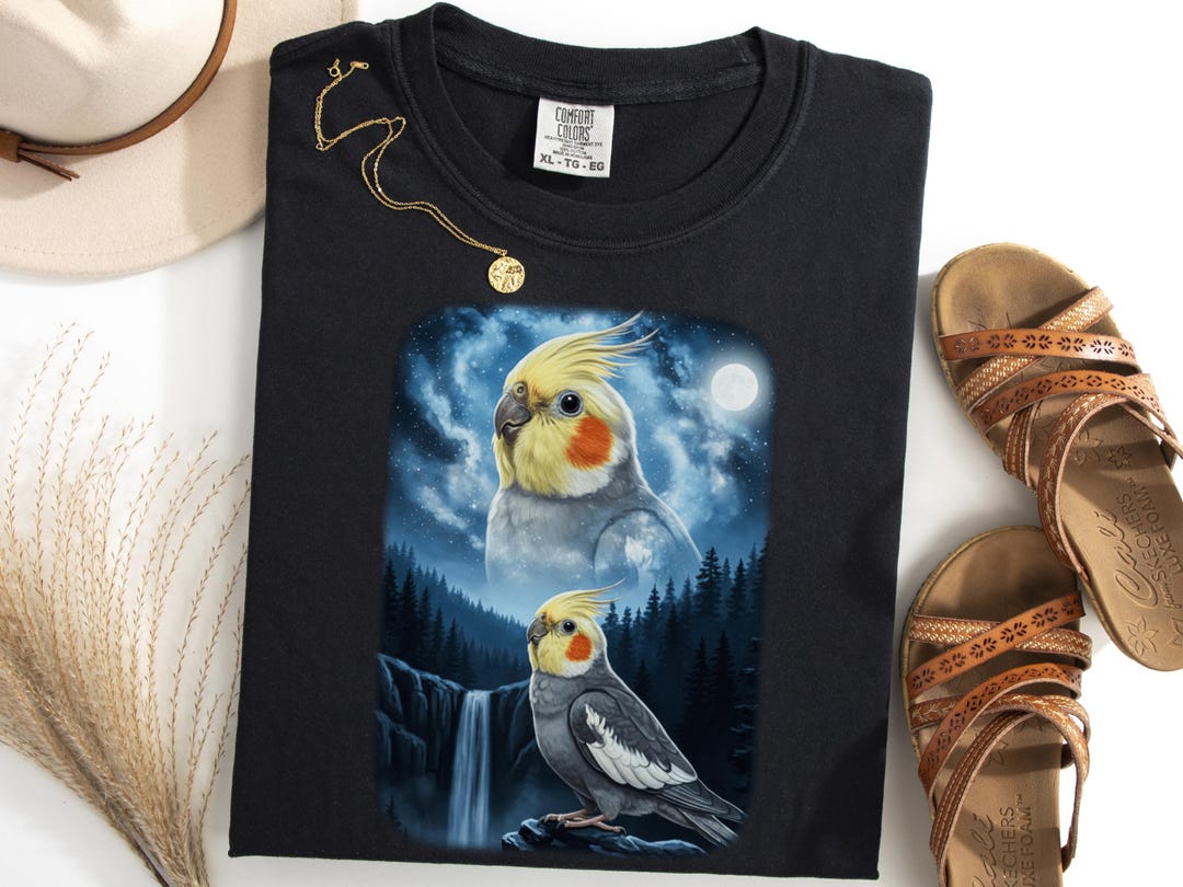 Cockatiel Howling at Moon Shirt, 80s Cockatiel Vintage Tee, Bird Lover ...