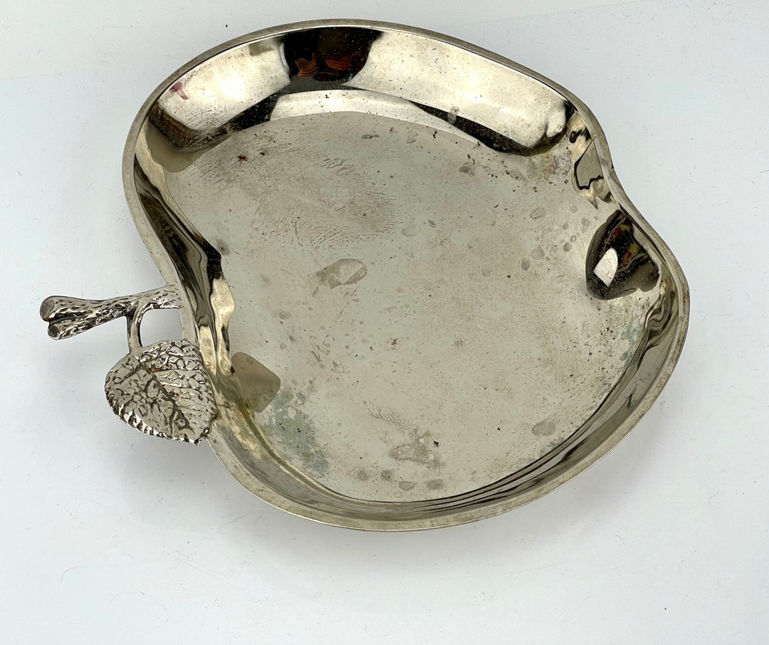 Apple Shaped Metal Vintage Platter - Etsy