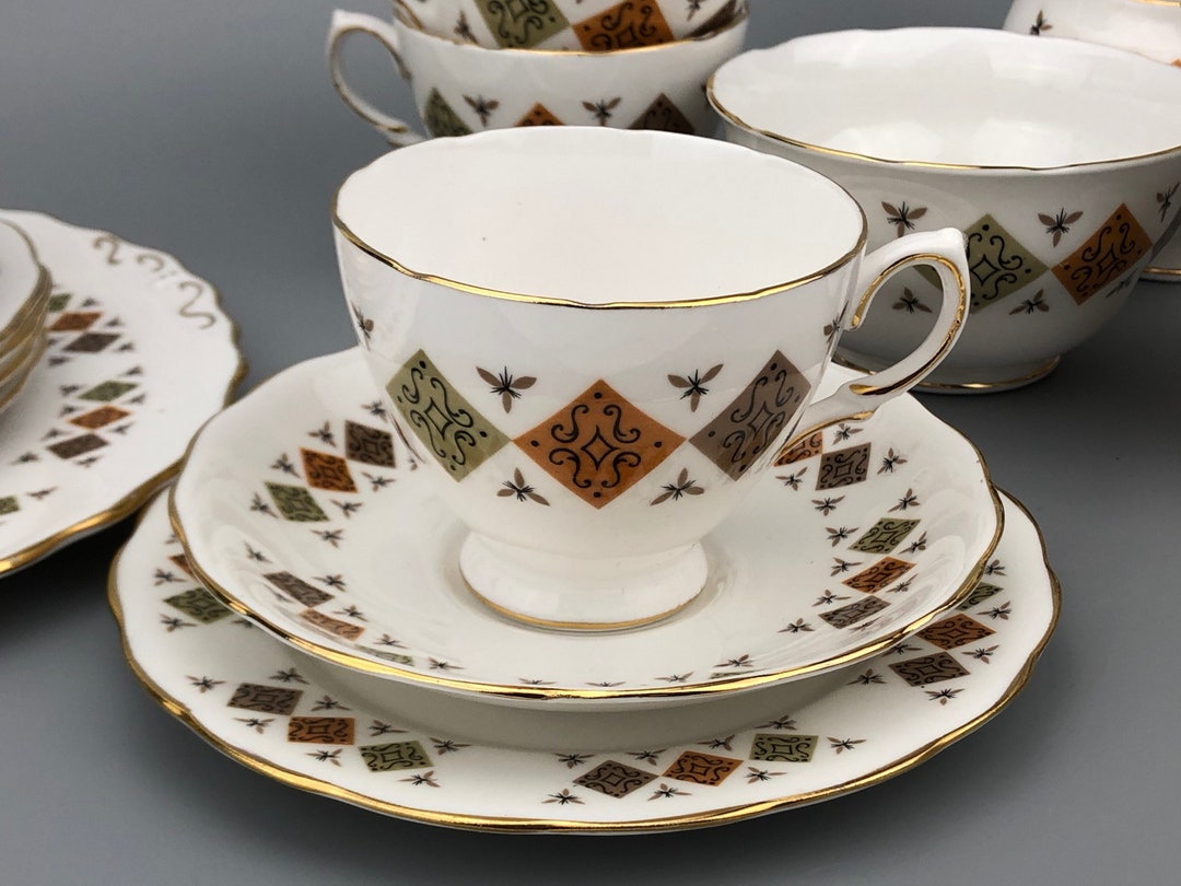 Colclough Tea Set of 5 Trio, Big Platter, Sugar Bowl and Creamer ...