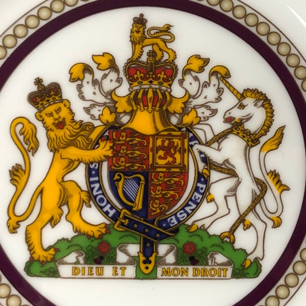 Queen Elizabeth Porcelain - Etsy