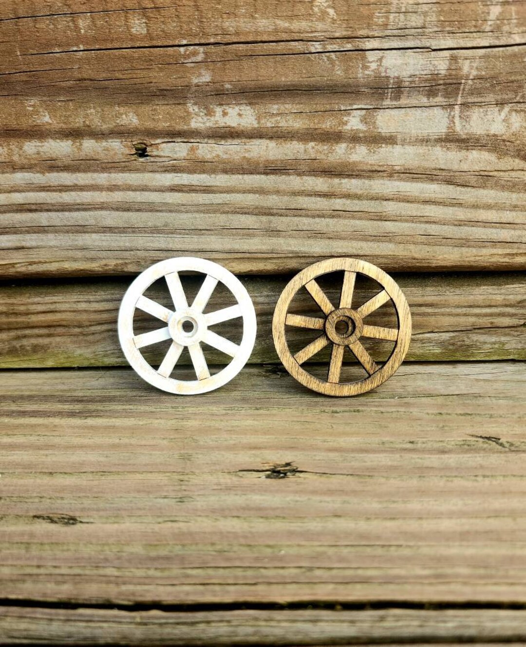 Miniature Dollhouse Farmhouse Wheel Wall Decor - Miniature Decorations ...