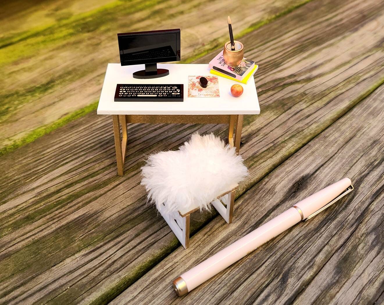 Dollhouse Miniature Computer Monitor 1:12 Doll Furniture - Etsy