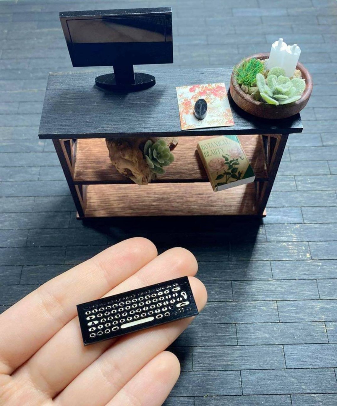 Dollhouse Miniature Computer Monitor 1:12 Doll Furniture - Etsy