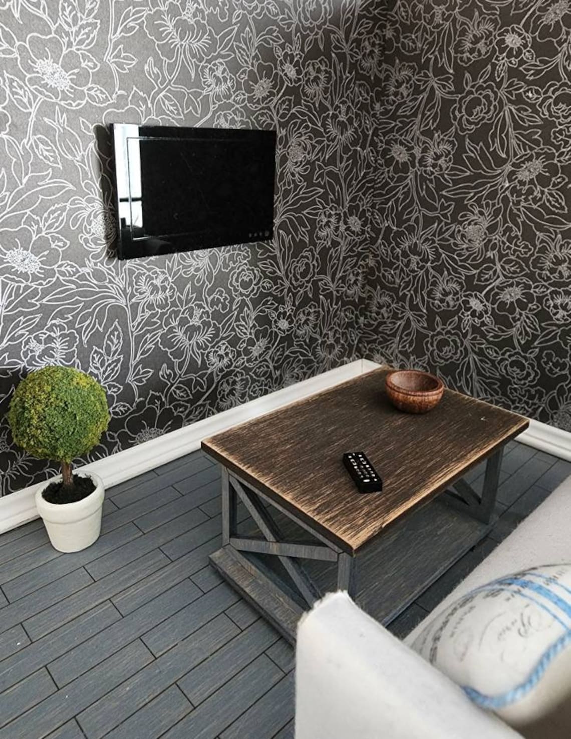 Dollhouse Miniature Flat Screen TV 1:12 Doll Furniture - Etsy