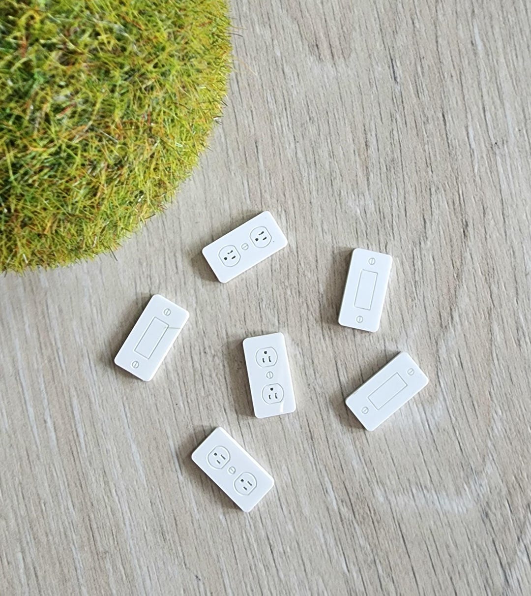 Miniature Power Outlet and Light Switches (6pc) - 1:12, Dollhouse ...