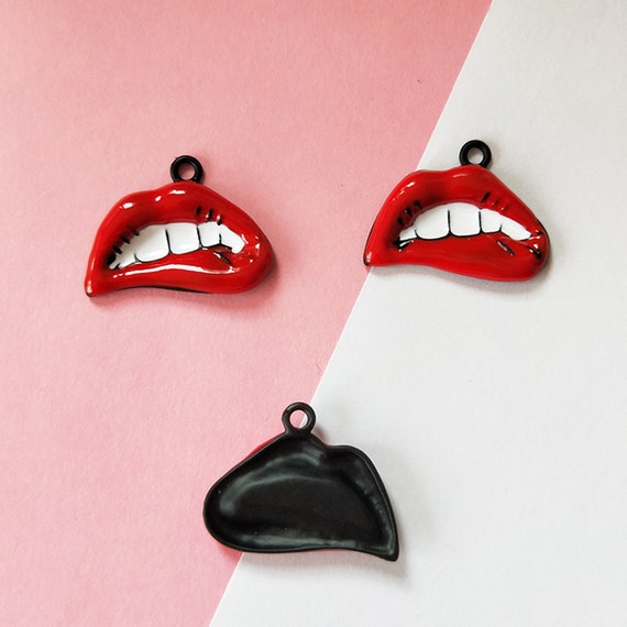 2128MM Flaming Red Lips Enamel Charms Spray Paint Metal Charm | Etsy