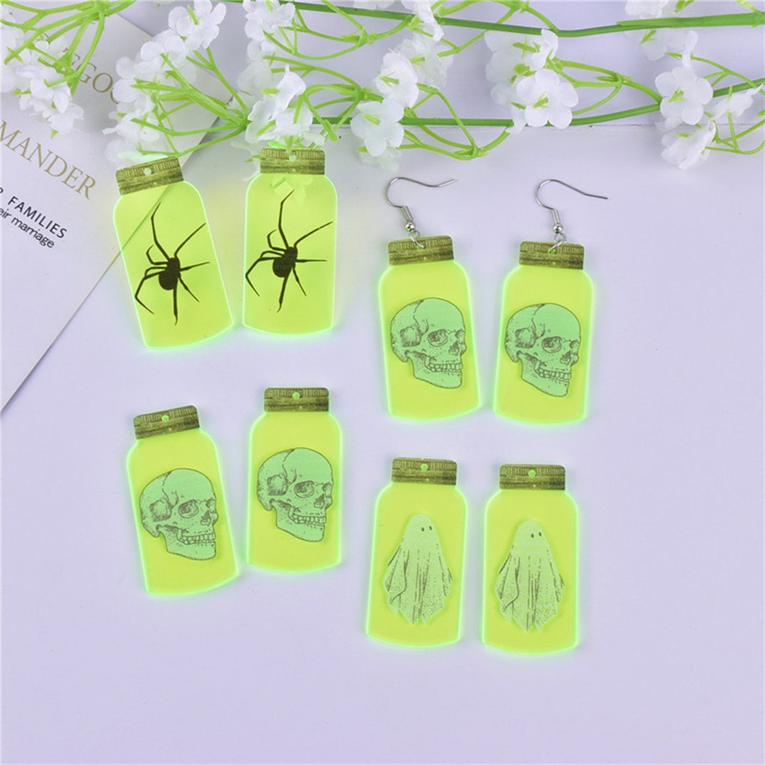 Halloween Poison Bottle Charm Cartoon Skull Arcylic Charms Animal ...