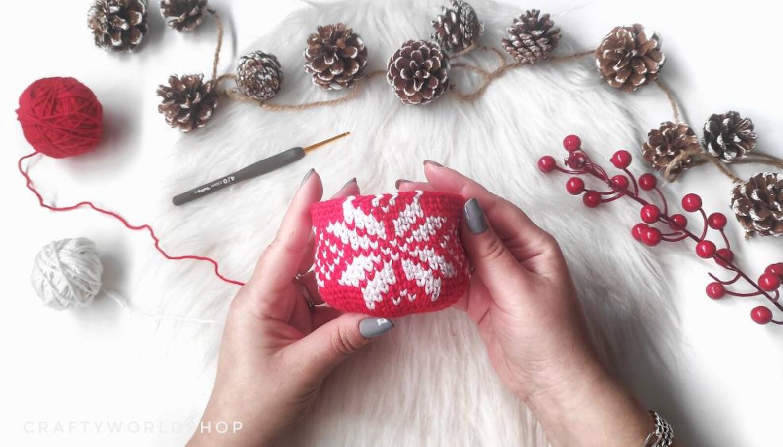 Scandinavian Crochet Pattern, Christmas Crochet Bauble, Christmas ...
