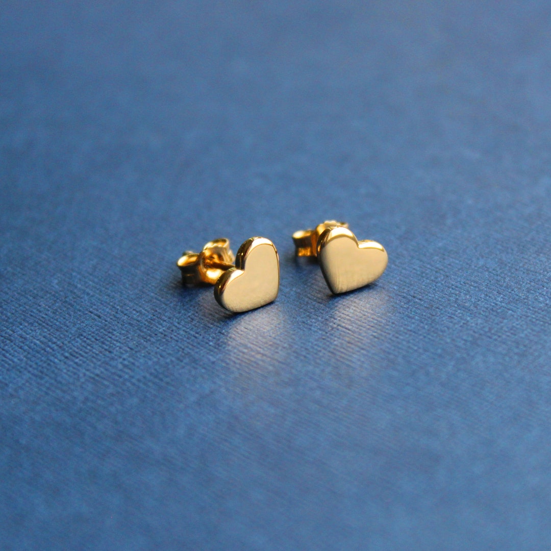 Gold Heart Earrings Stud - 18k Gold Vermeil Heart Stud Earrings - Tiny ...
