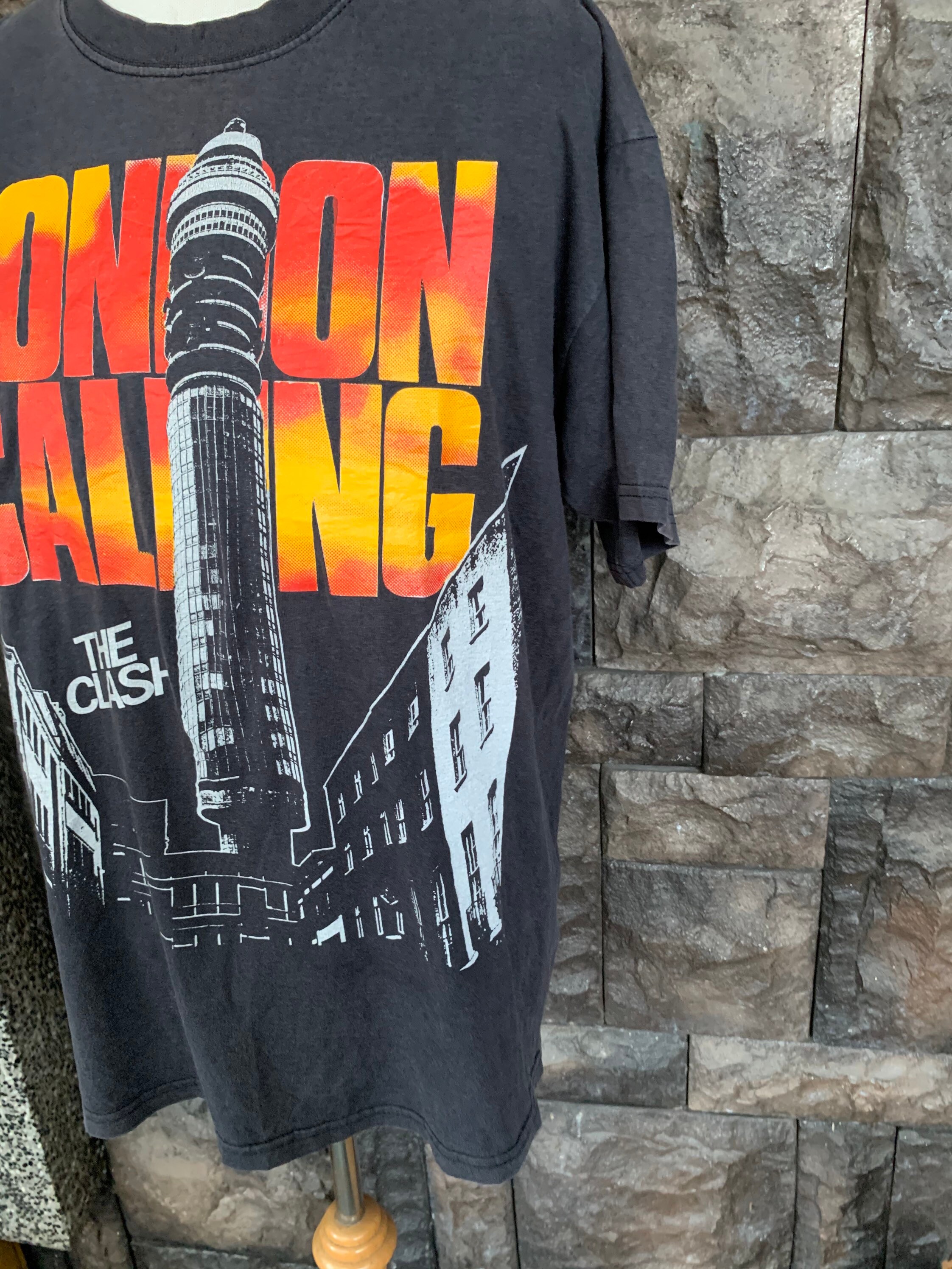 Vintage the Clash London Calling Punk Rock Tshirt Fifth Column - Etsy