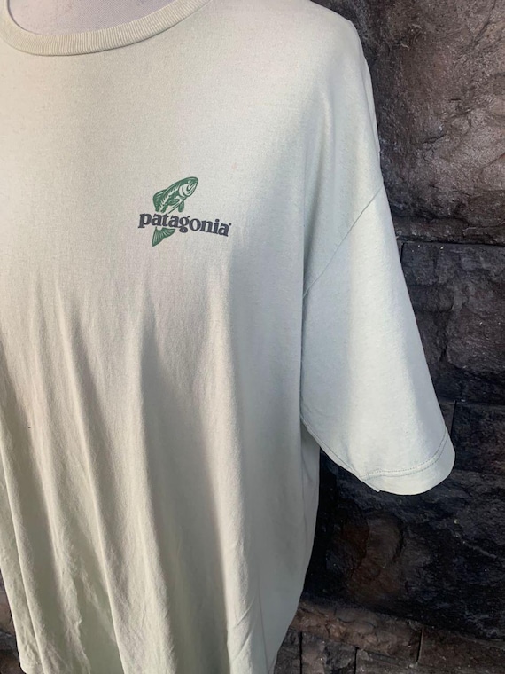 Vintage Patagonia Fly Fishing T shirt - Gem