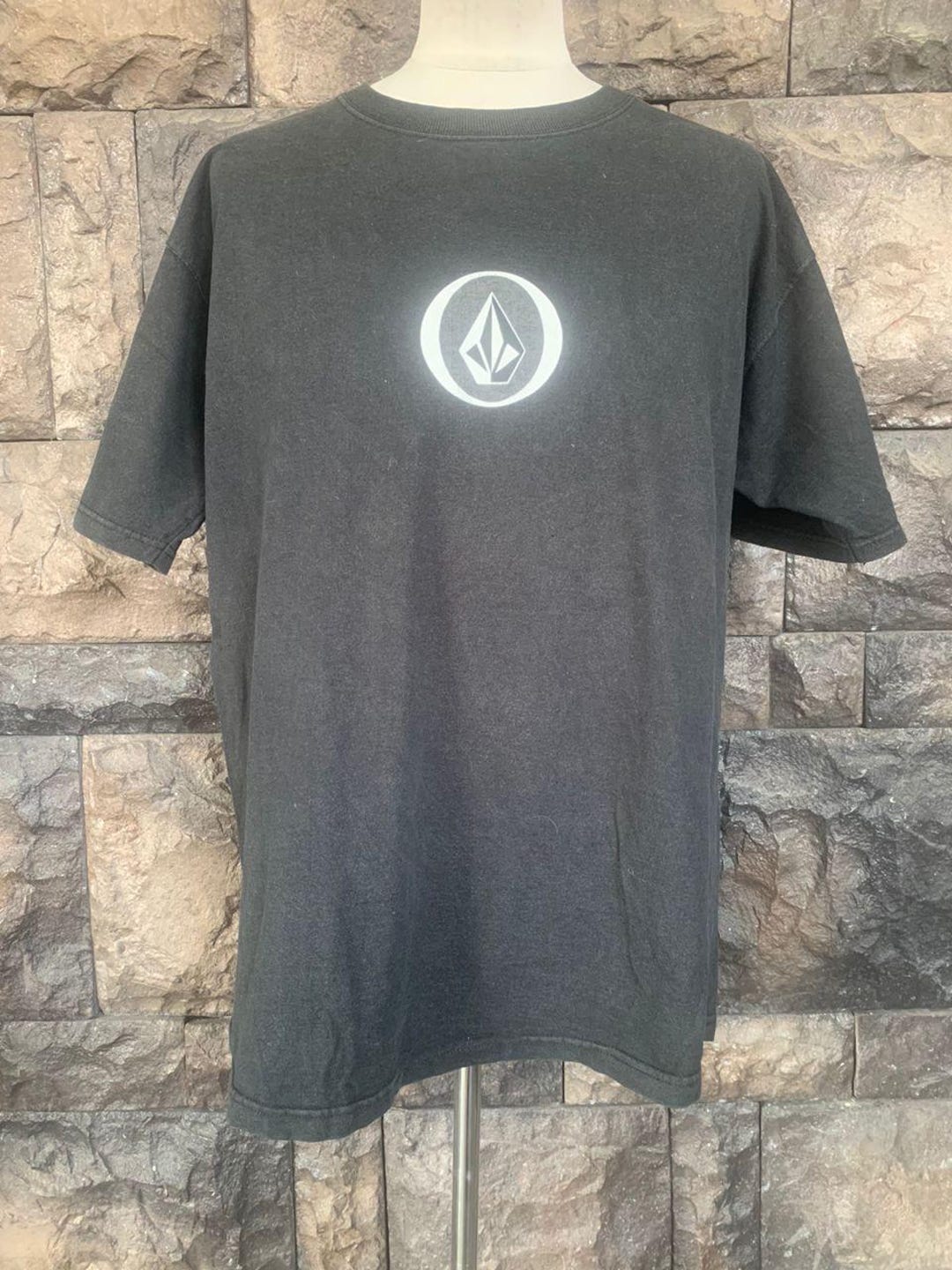 Vintage Volcom Center Logo T Shirt - Etsy
