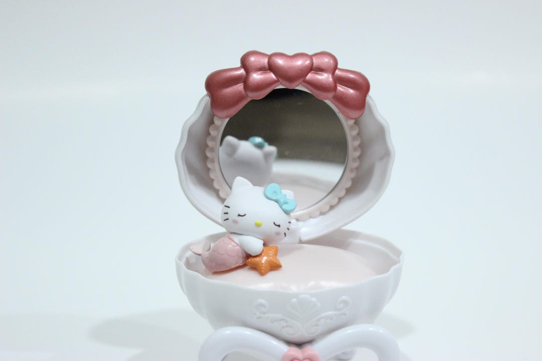 Official Sanrio Dresser Shell Gachapon My Melody, Hello Kitty, and ...
