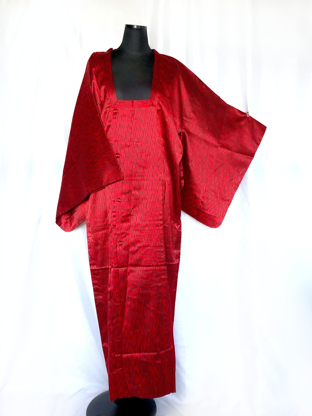 Traditional Japanese Kimono Long Coat Michiyuki - Bright Red With Thin ...