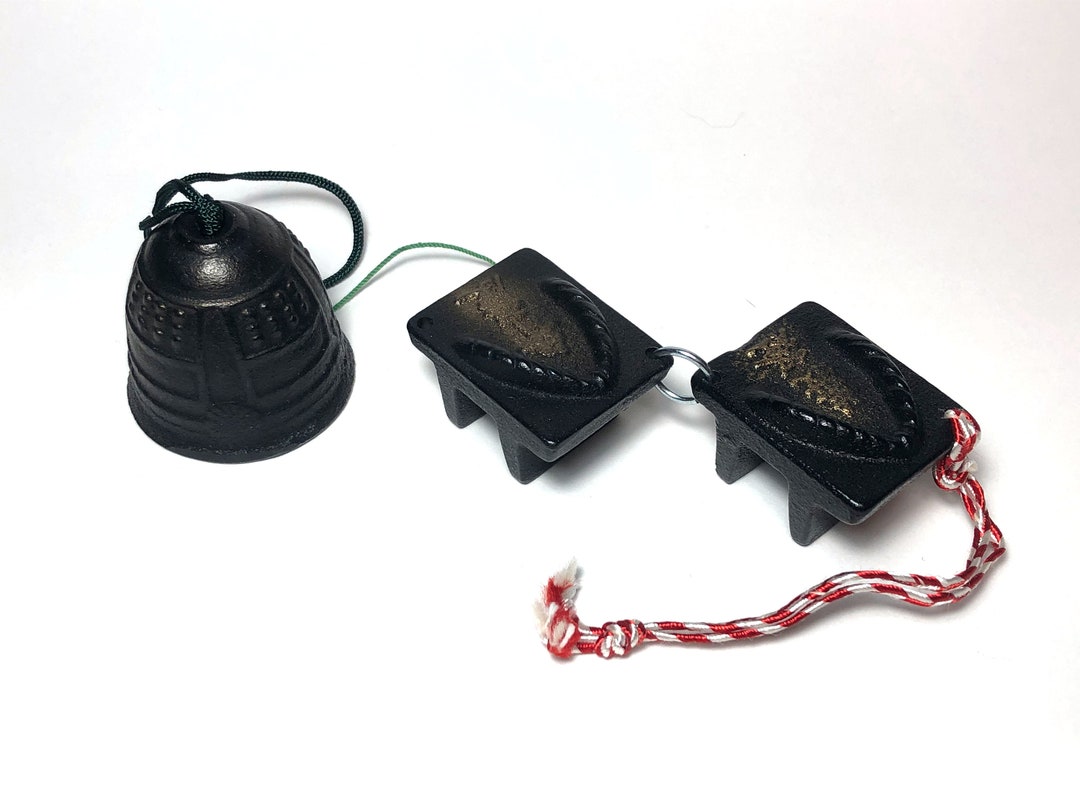 Cast Iron Wind Chime (fuurin) - Japanese Geta Shoes - Etsy