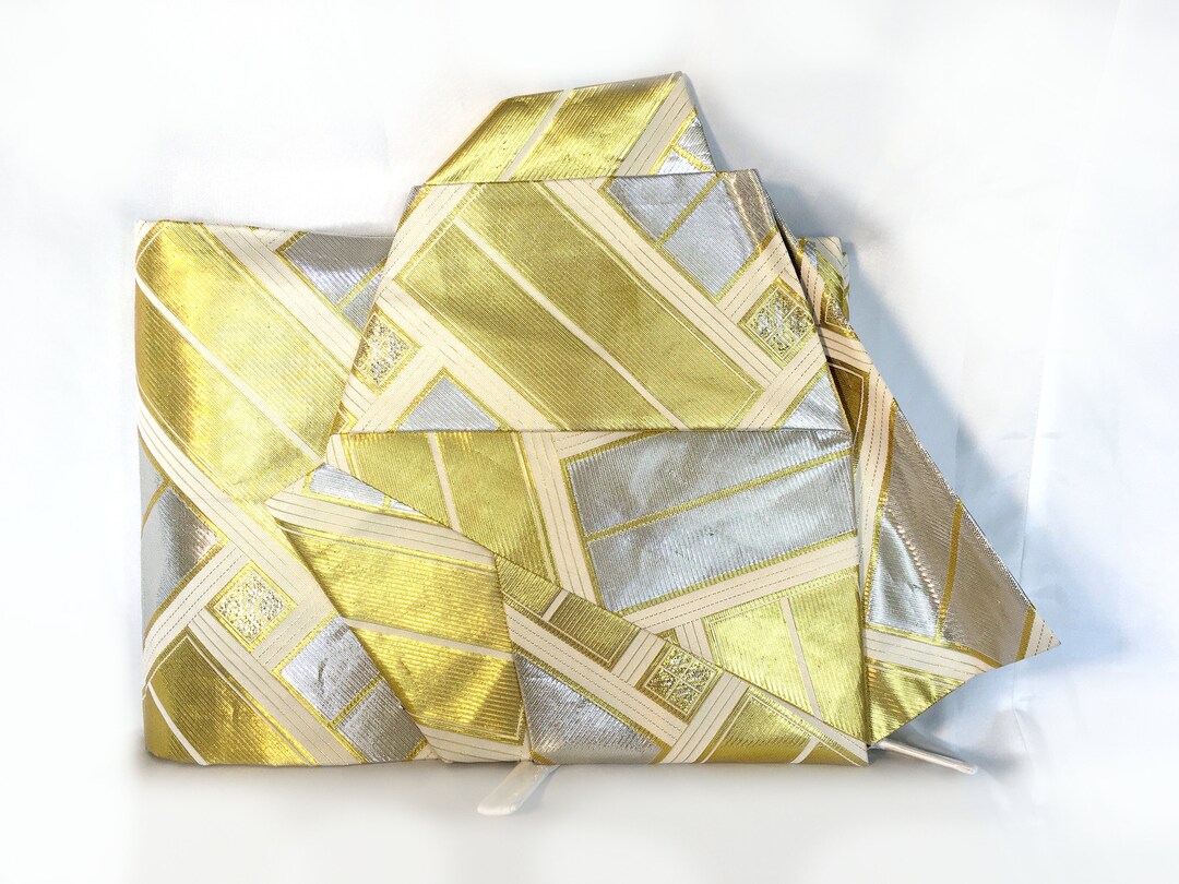 Unique Instant Obi - Dancing Obi - White, Silver, and Golden Geometric ...