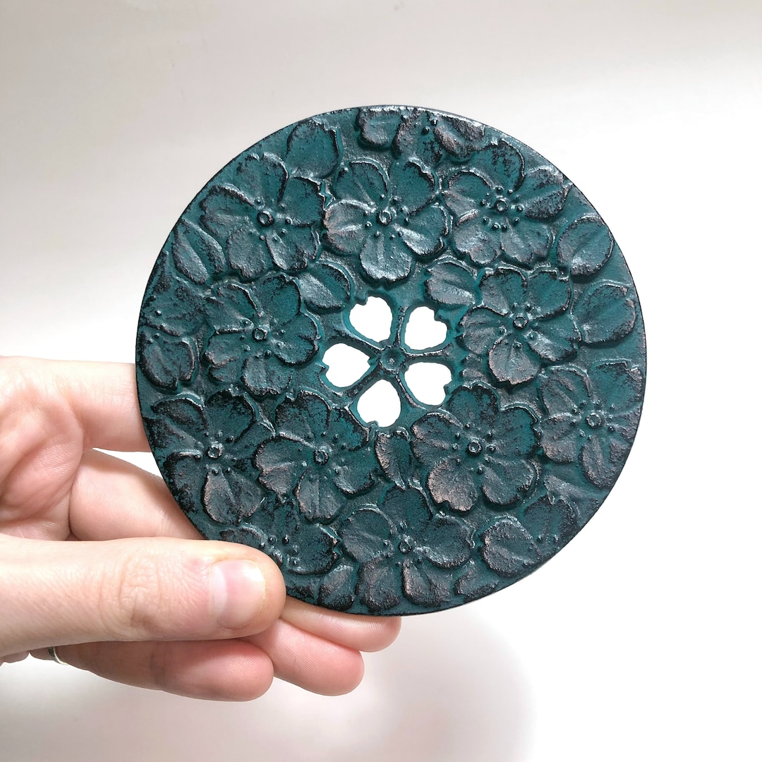 Japanese Cast Iron Coaster / Teapot Holder / Nabeoki Sakura Petals - Etsy