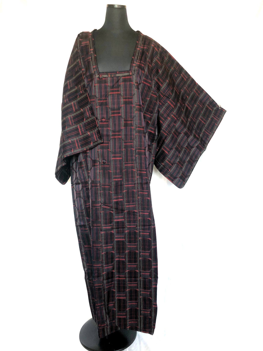 Traditional Japanese Kimono Long Coat Michiyuki - Black With Red Grid ...