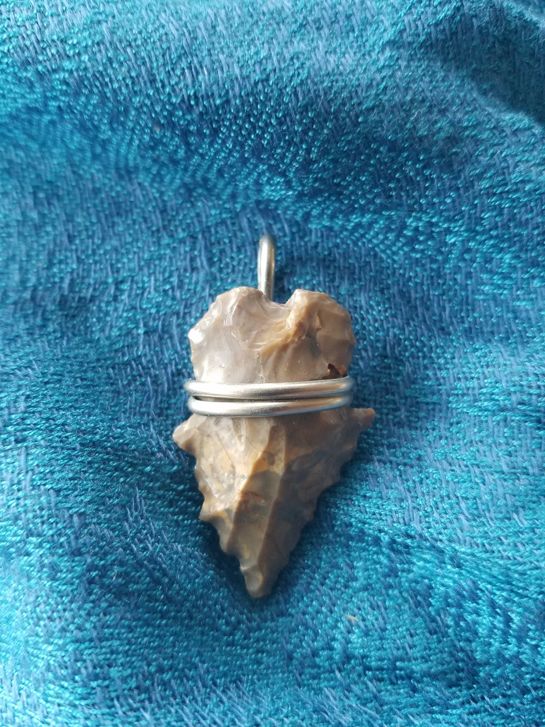 Native American Flint Arrowhead Pendant - Etsy