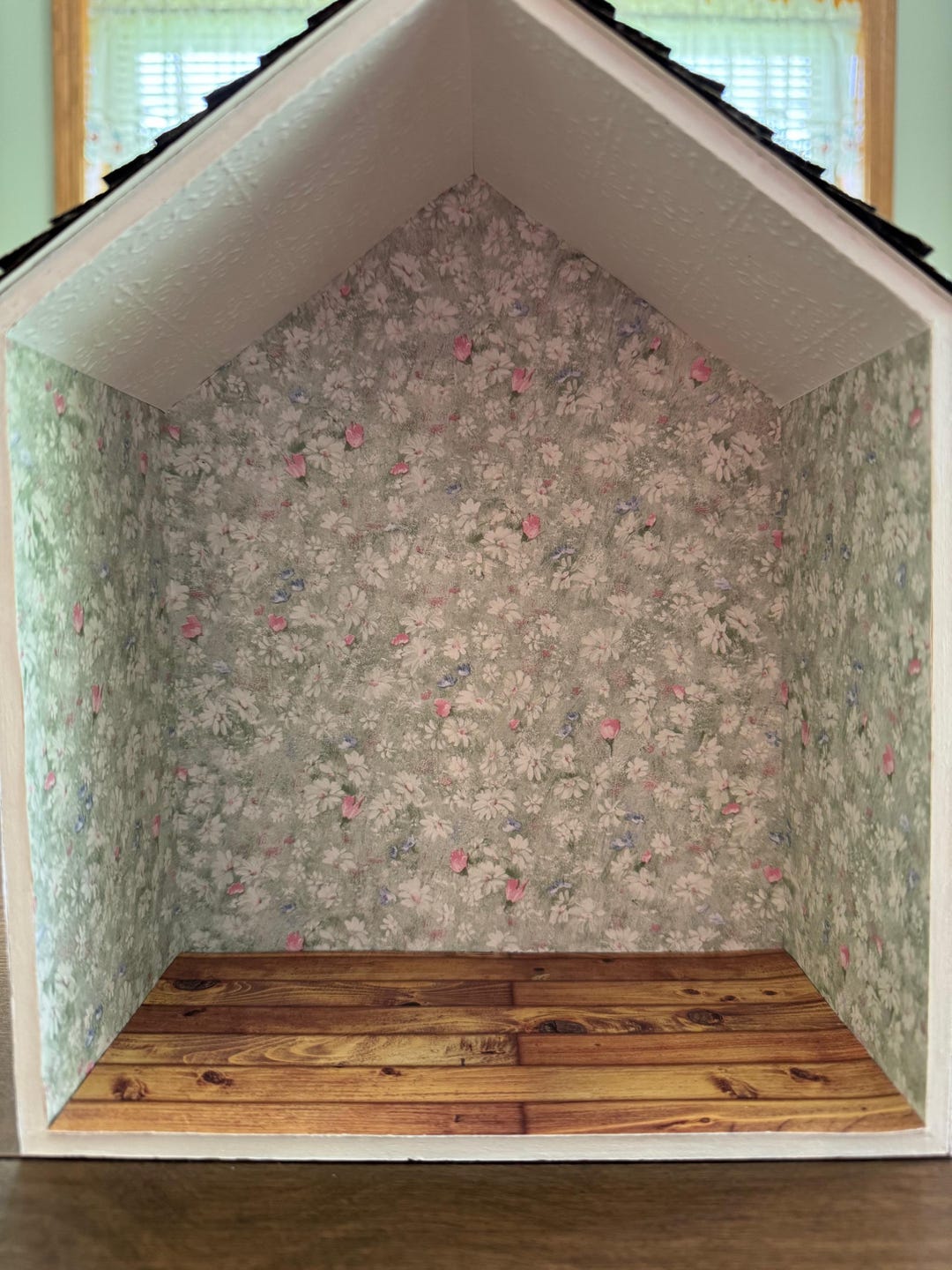 Wood House-shaped Diorama/room Box, Interior & Exterior Complete With ...