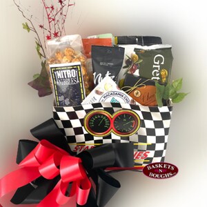 Race Themed Gift Basket for Men, Snack Gifts for Dad, Auto Racing Gift ...