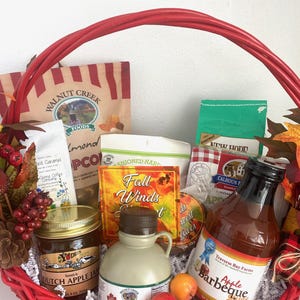 Apple Themed Gift Basket, Farmhouse Apple Gift, Apple Birthday Gift ...