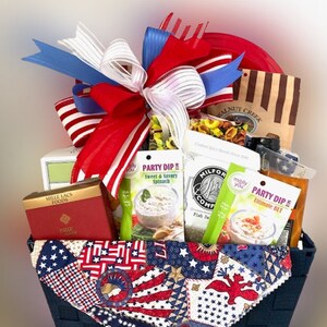 Patriotic Holiday Gift Basket, July 4rth Picnic Gift Basket, Hostess ...