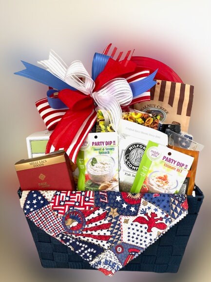Patriotic Holiday Gift Basket, July 4rth Picnic Gift Basket, Hostess ...