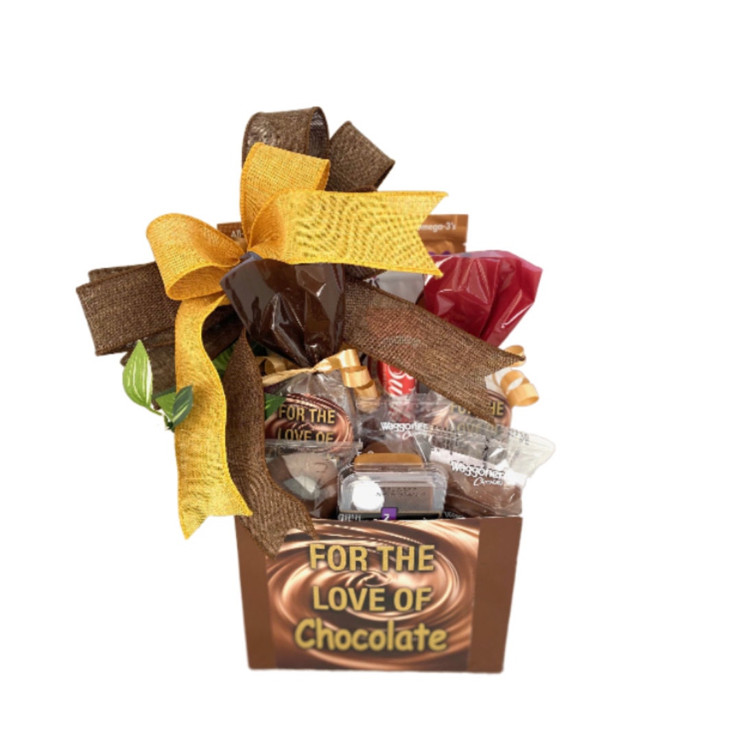 Chocolate Lovers Small Gift Basket, Mothers Day Chocolate Gift Box ...