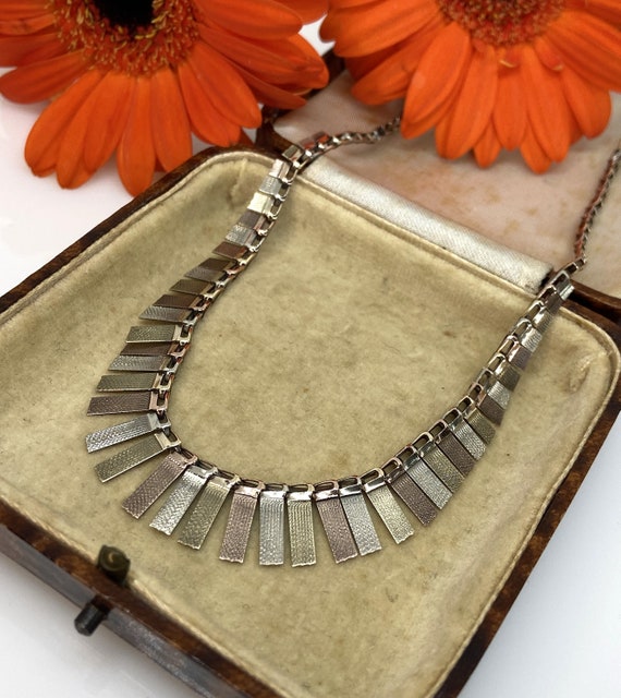 Vintage 9ct Gold Cleopatra Style Necklace - Gem