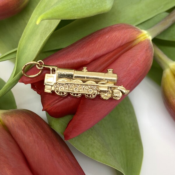 Gold Train Necklace - Etsy