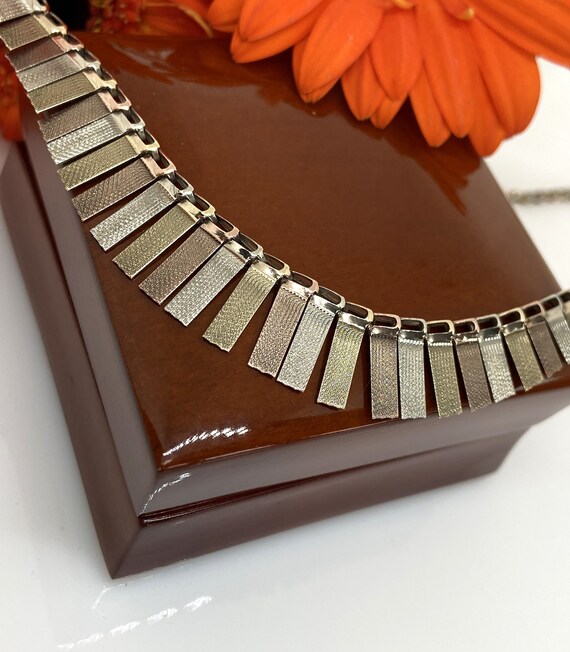 Vintage 9ct Gold Cleopatra Style Necklace - Gem