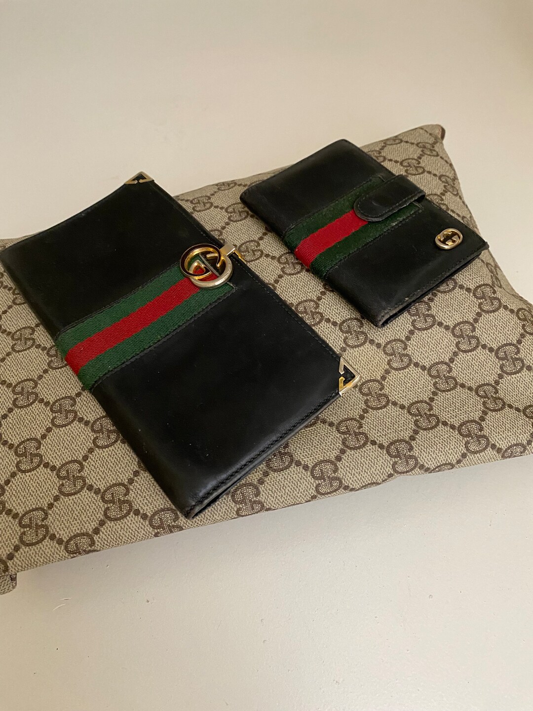 2 Piece Set - Authenic, Gucci Wallet and Gucci Credit Card Case - Etsy