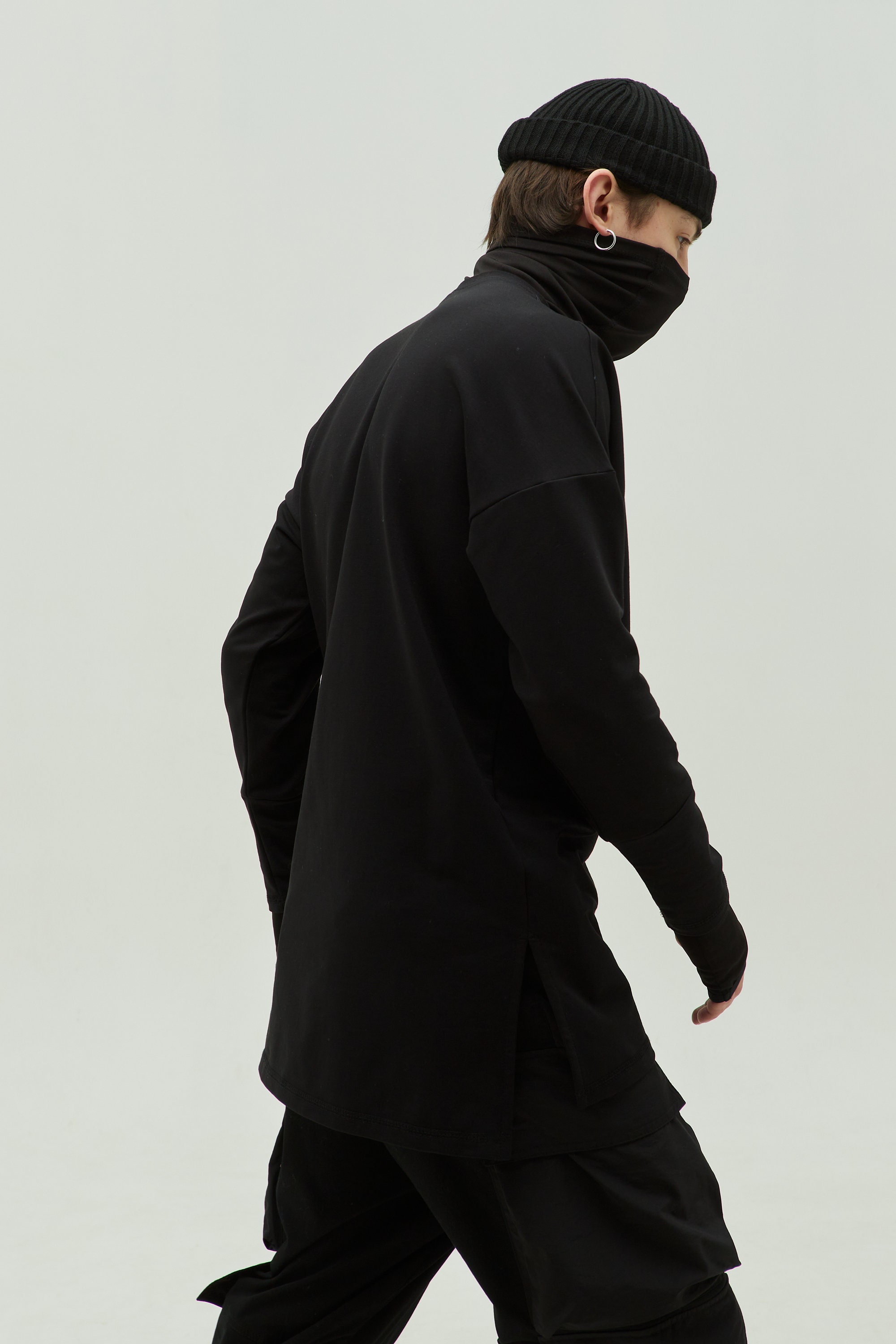 Techwear, Longsleeve, Futuristic Clothing, Longsleev With a Long Neck ...