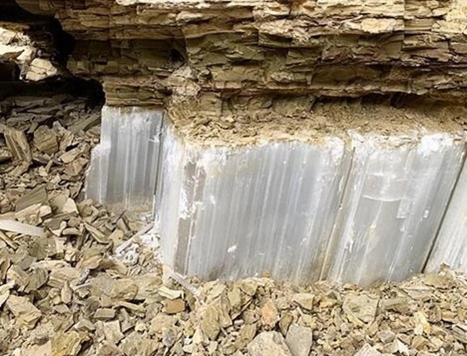Natural Selenite Slab Dining Table, Unique Selenite Accent Piece ...