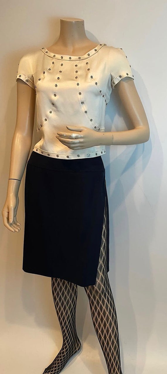 chanel off white ivory - Gem